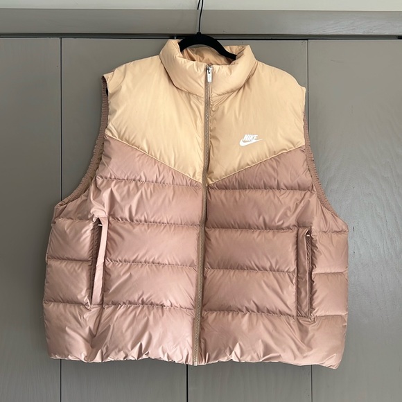 Nike | Jackets & Coats | Hp Nike Puffer Vest | Poshmark